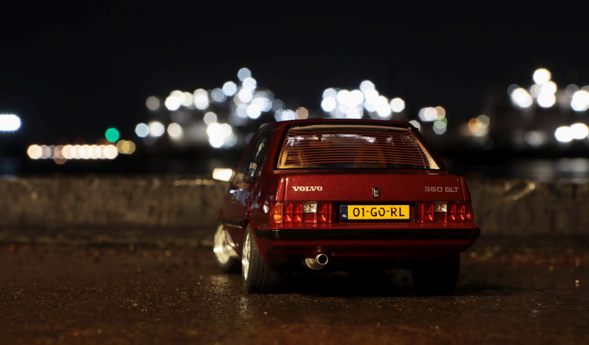 Tiefrot: Volvo 360 in ungewohnt edel - Modifizierte Modelle und ...