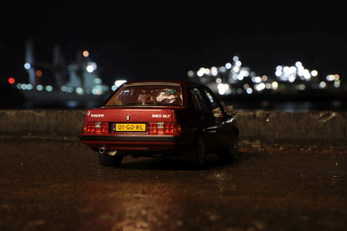 Tiefrot: Volvo 360 in ungewohnt edel - Modifizierte Modelle und ...